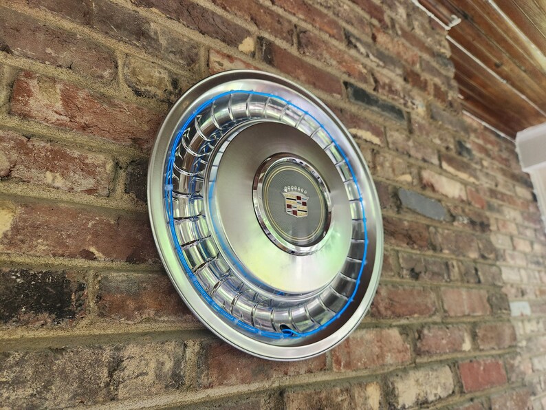 Vintage Cadillac Hub Cap - Illuminated Wall Hanging Sign - Etsy