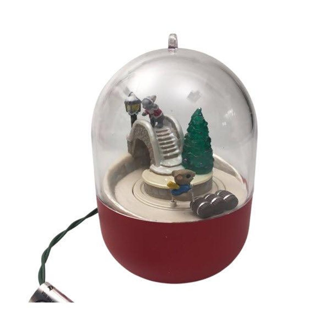 1995 Jumping for Joy mouse Hallmark Keepsake Christmas Tree Ornament HM ...