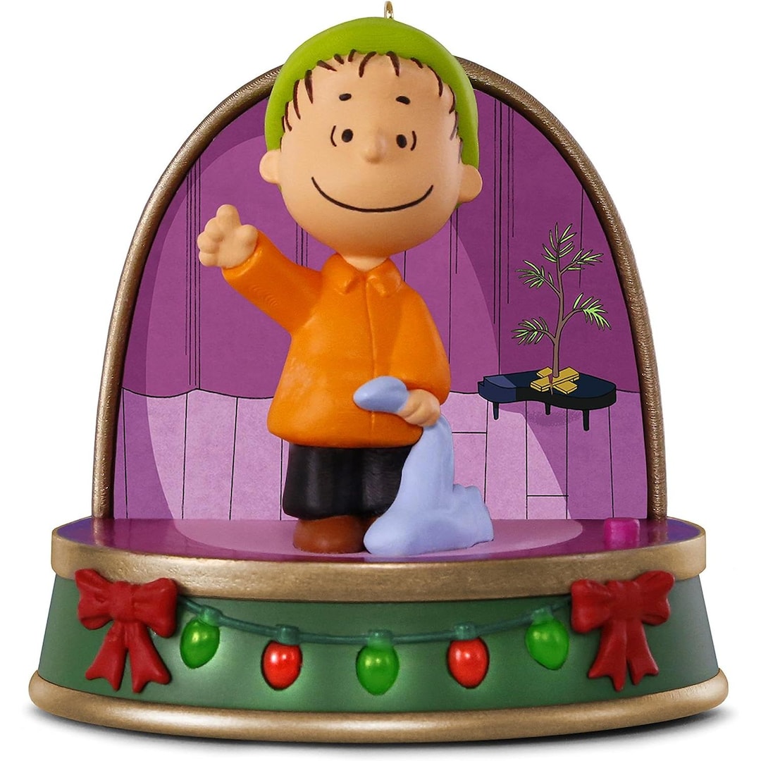 Linus (A Charlie Brown Christmas) Hallmark Keepsake Christmas Tree ...