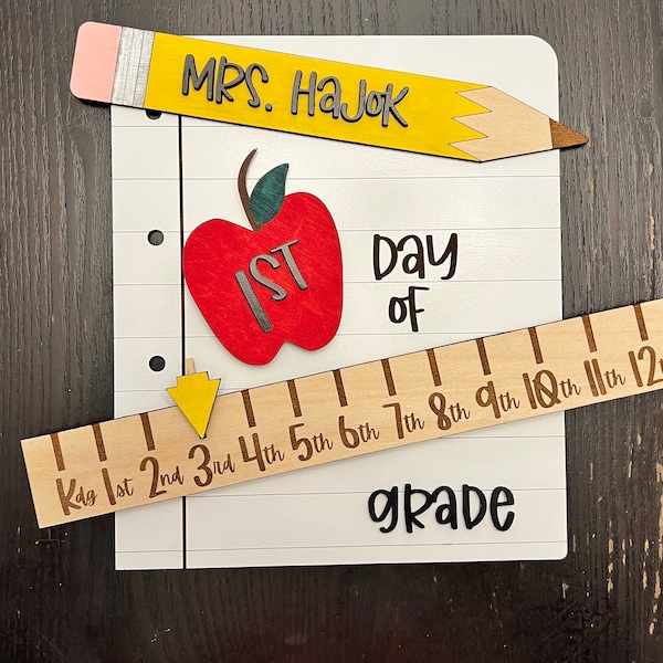 Personalized Days of School Sign - Etsy