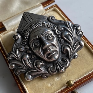 Unusual Vintage Silver Roman Style Brooch - Etsy
