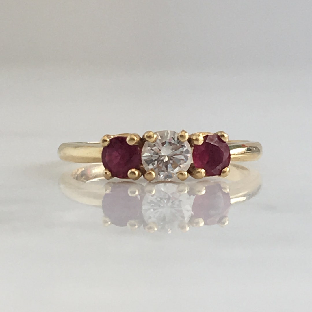 Vintage Diamond & Ruby 18K Yellow Gold Ring - Etsy