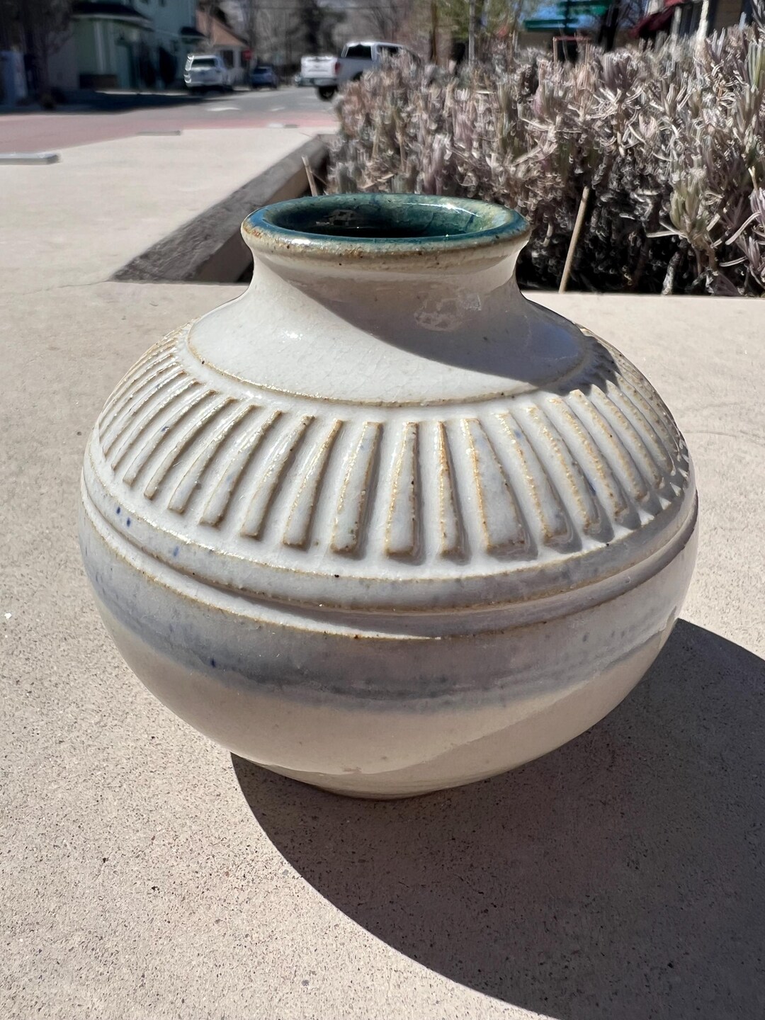 1999 West Virginia Artist Potter Susan Maslowski Carved Glazed Small ...