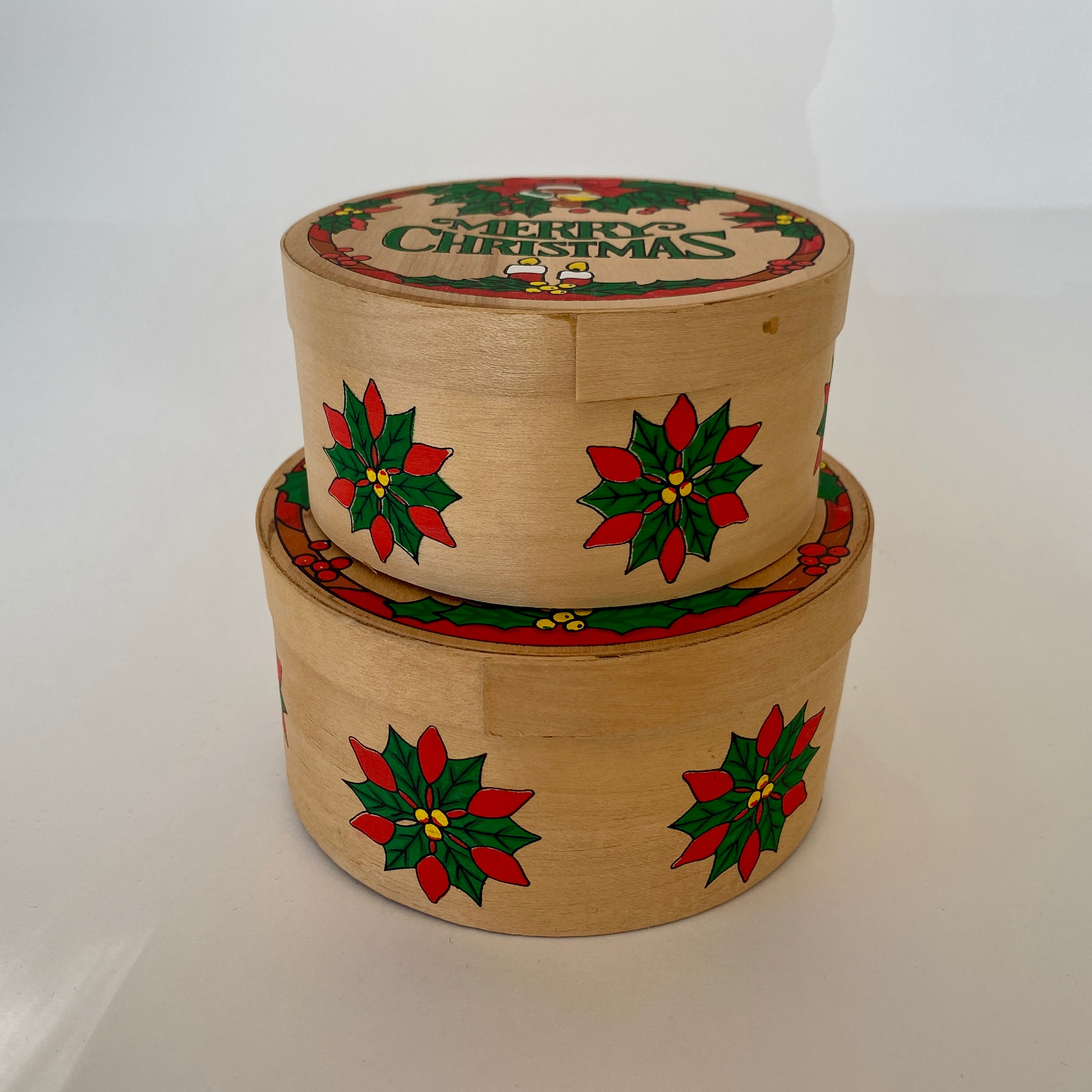 Vintage ROUND WOOD BOXES Set of 2 Merry Christmas Lidded - Etsy