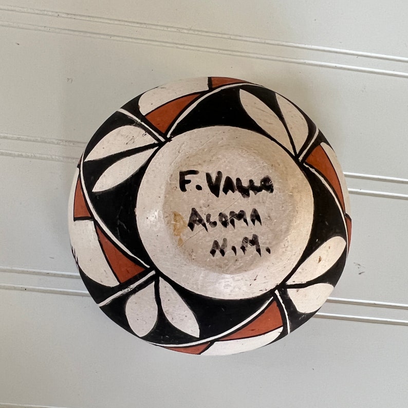 Vintage ACOMA Native American Pottery Signed F. Vallo Small - Etsy