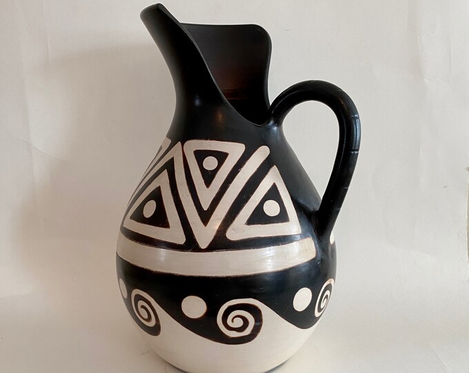 Vtg 12" PERUVIAN Clay Vase Pitcher Large Black & Ivory Geometric Design ...