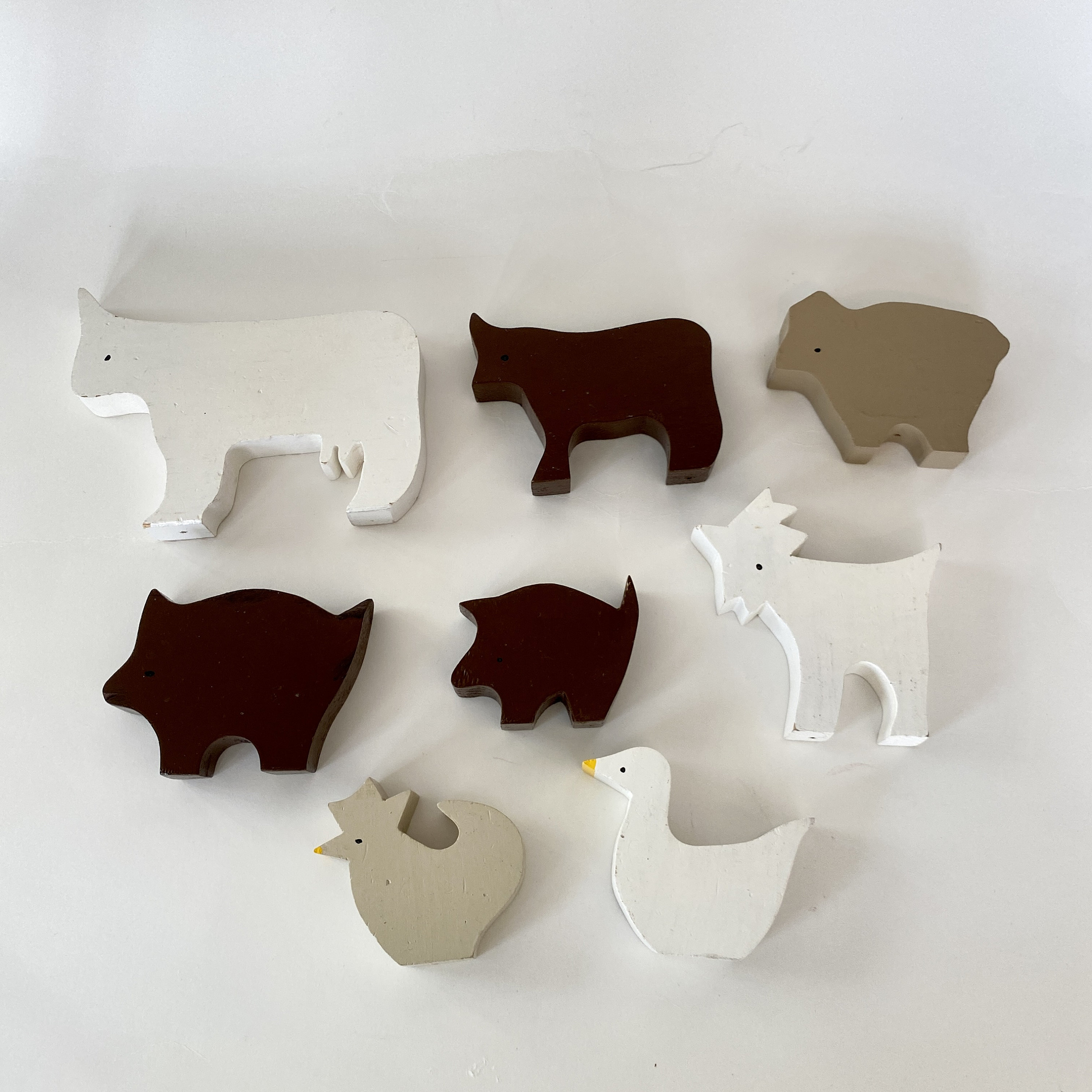 8 WOOD FARM ANIMAL Cut-outs Painted Stand-up Barnyard Figures | Etsy