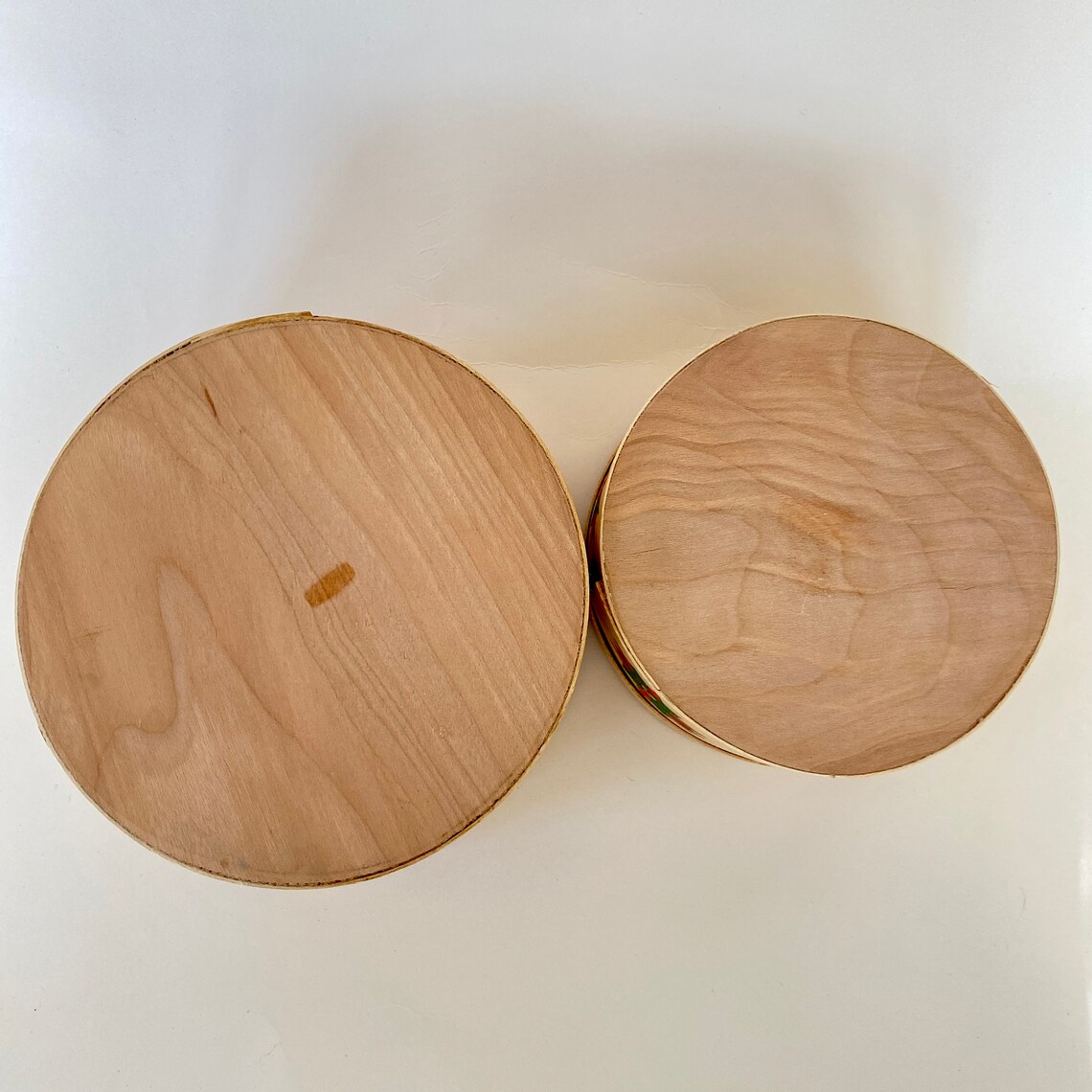 Vintage ROUND WOOD BOXES Set of 2 Merry Christmas Lidded - Etsy