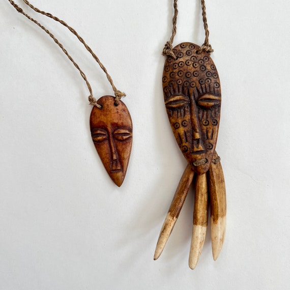 Vtg AFRICAN MASK INSPiRED NECKLACES Set of 2 Carved B… - Gem