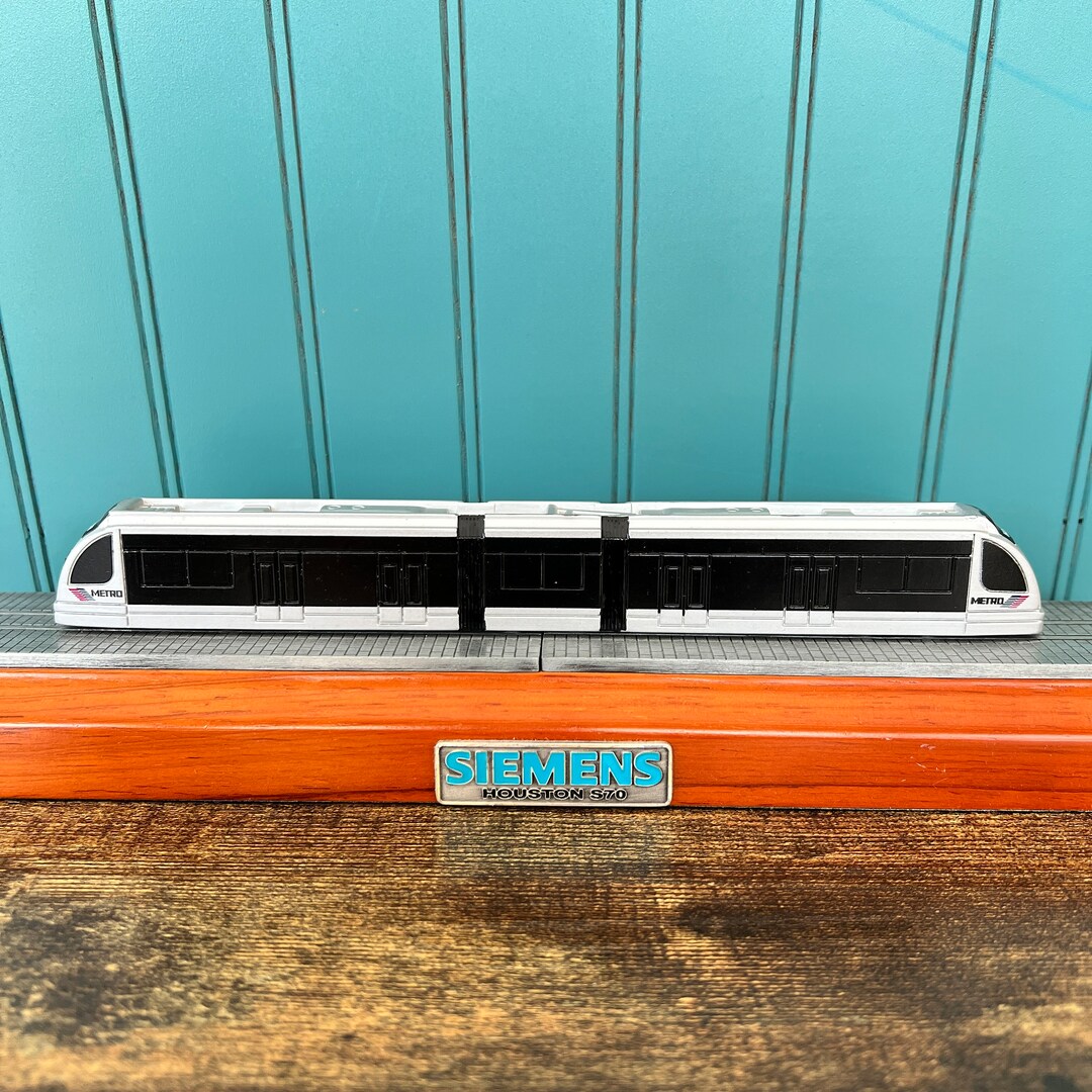 2003 Siemens HOUSTON Metro S70 Commemorative Plaque, TX Die Cast Metal ...
