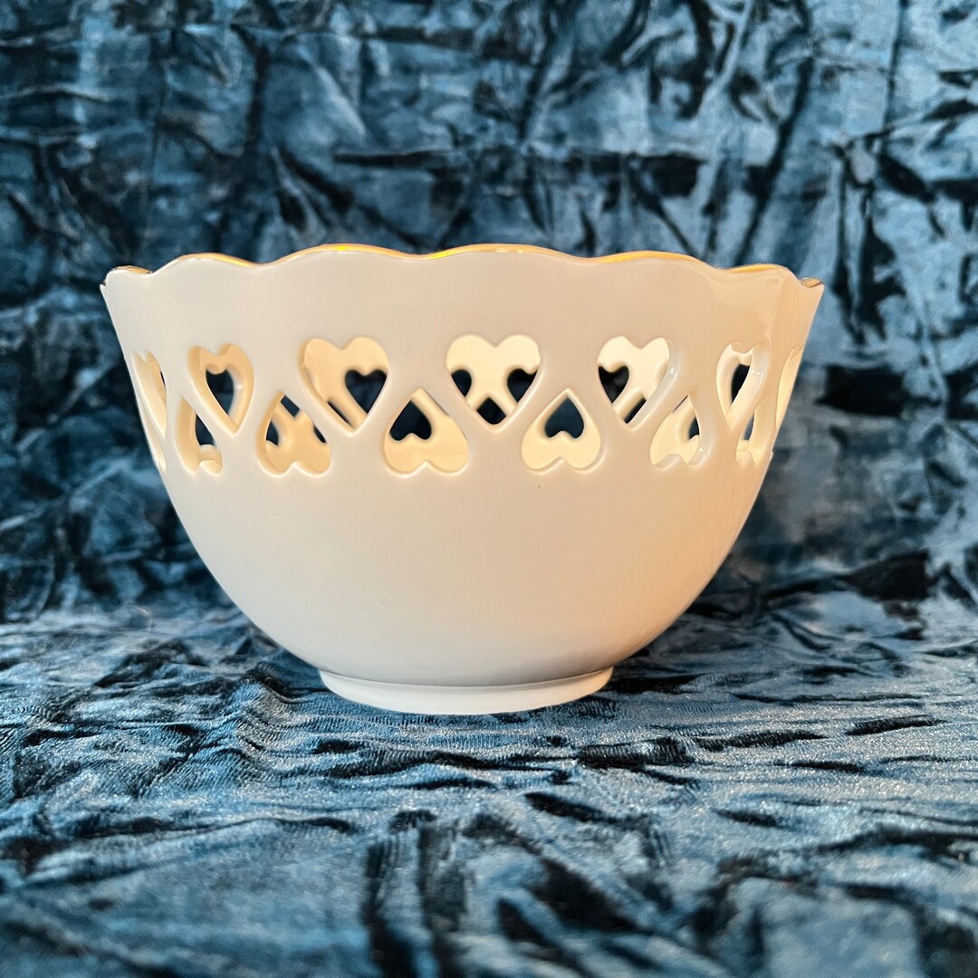1980s LENOX HEARTS BOWL Pierced Hearts Collection, Embossed Rose, Cream ...
