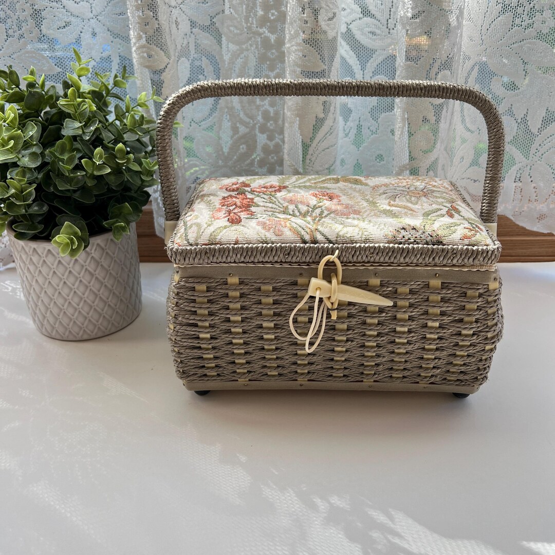Vtg SEWING BASKET Gray Wicker Style, Floral Tapestry Fabric Flip-up Lid ...