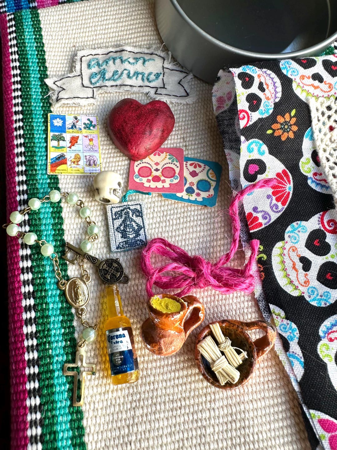 DIY Day of the Dead Altar, Make Your Own Dia De Muertos Mini Ofrenda ...