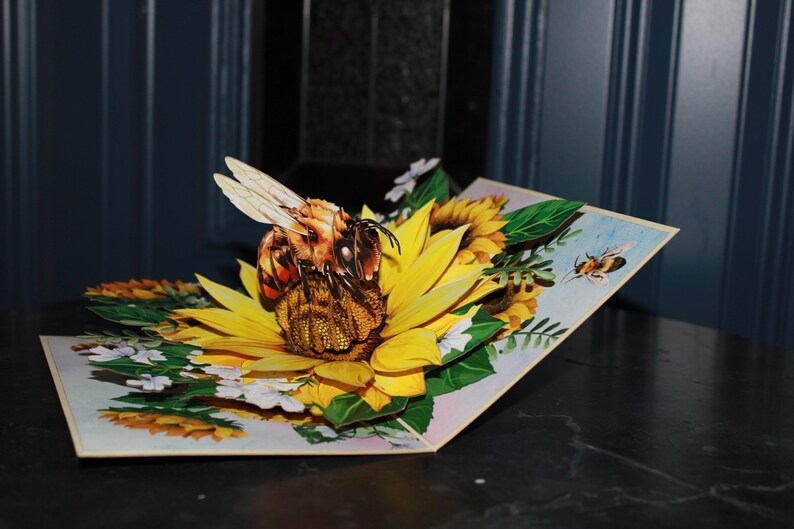 3D Pop up Bee and Sunflower Card - Etsy