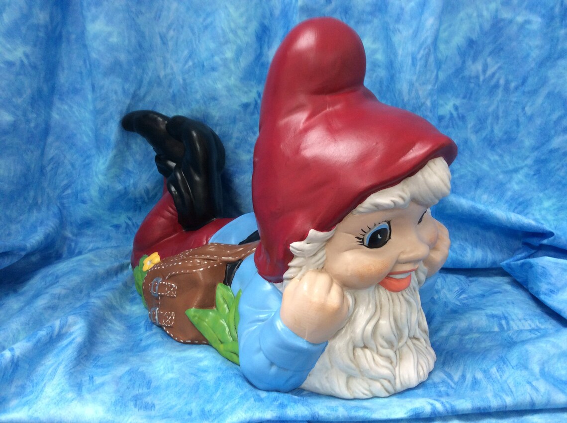 Laying Gnome Statue Gnome Garden Art Statue Outdoors Art | Etsy