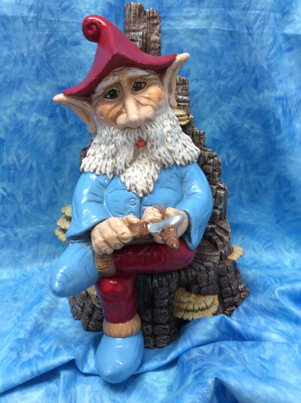 Gnome Statue Gnome Sitting Gnome Statue Garden Art Yard - Etsy