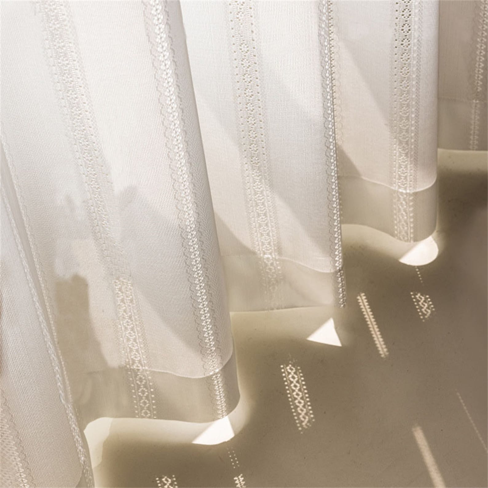 Custom Cotton White Europe Style Vertical Hollow Mirror Veil - Etsy