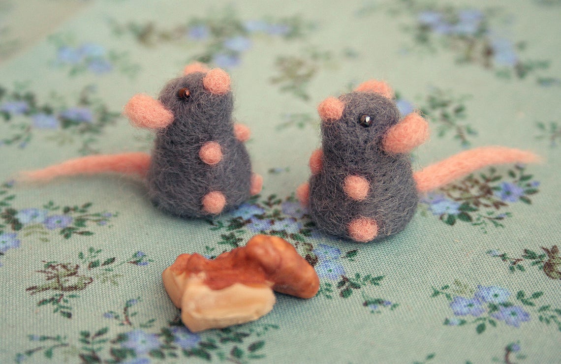 Little Mouse Crumb - Etsy