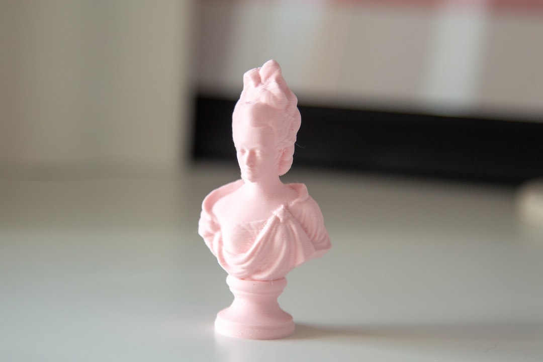 MARIE STATUE Marie Antoinette Queen of France 3D Printed Statue 4 Inch ...