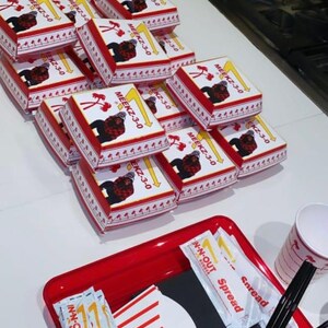 Custom Burger Boxes: Personalized Birthday Party Favors - Etsy