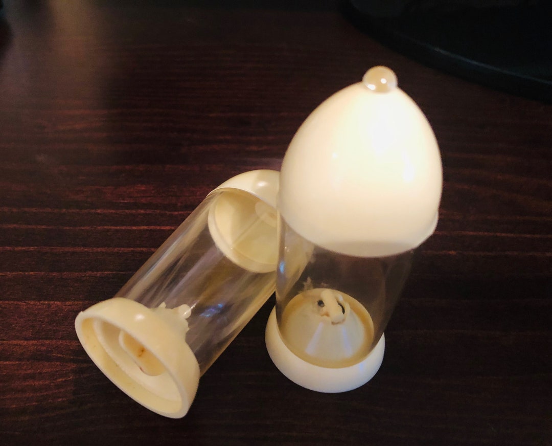 Vintage Atomic Rocket Salt and Pepper Shakers, Ivory Plastic - Etsy