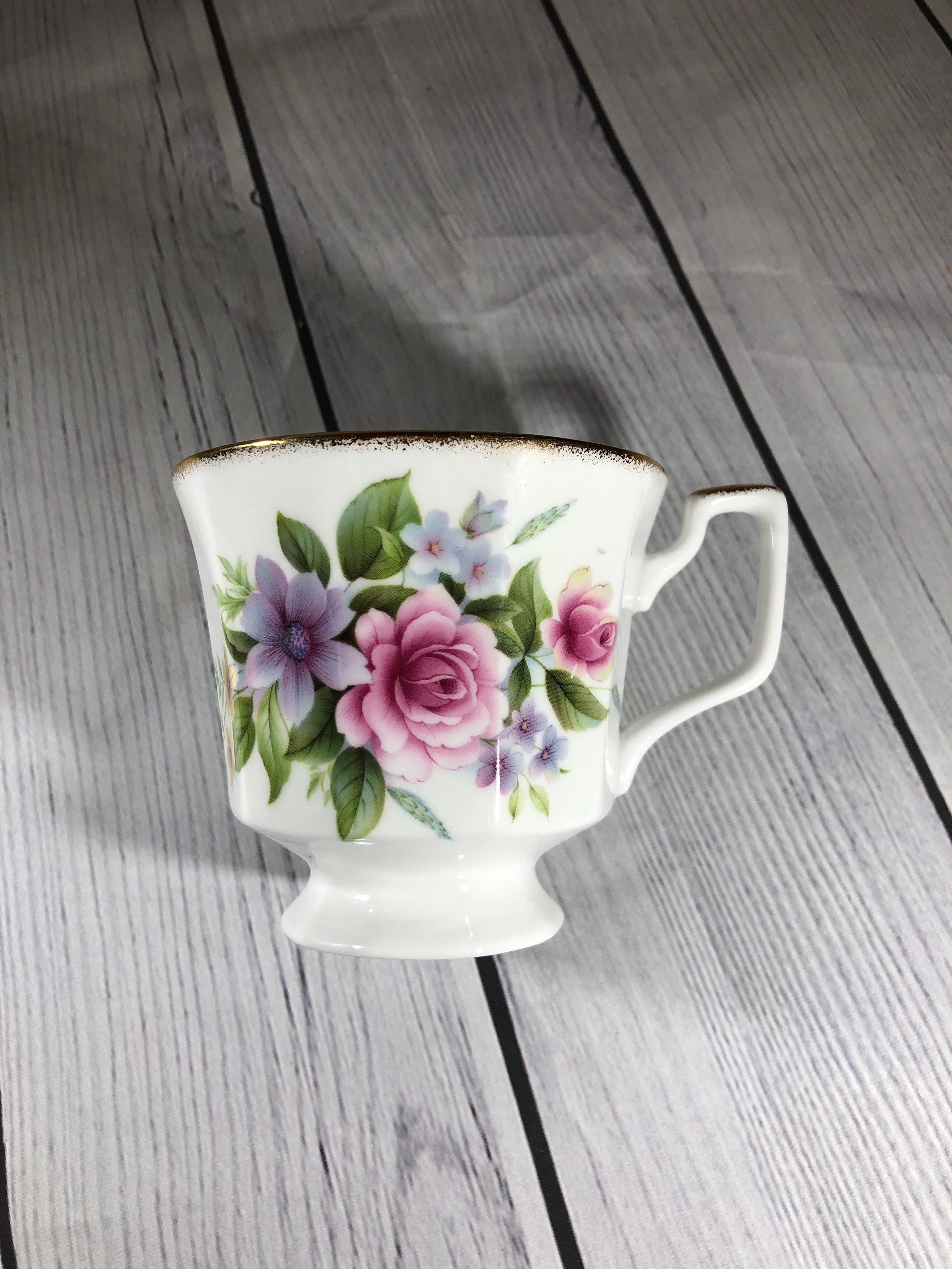 Beautiful Vintage Regal Heritage Cup and Saucer Regal | Etsy