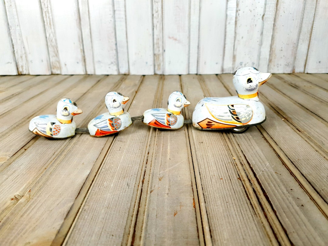 Vintage Tin Duck Family Wind-up Toy: Mechanical Moving Ducks - Etsy