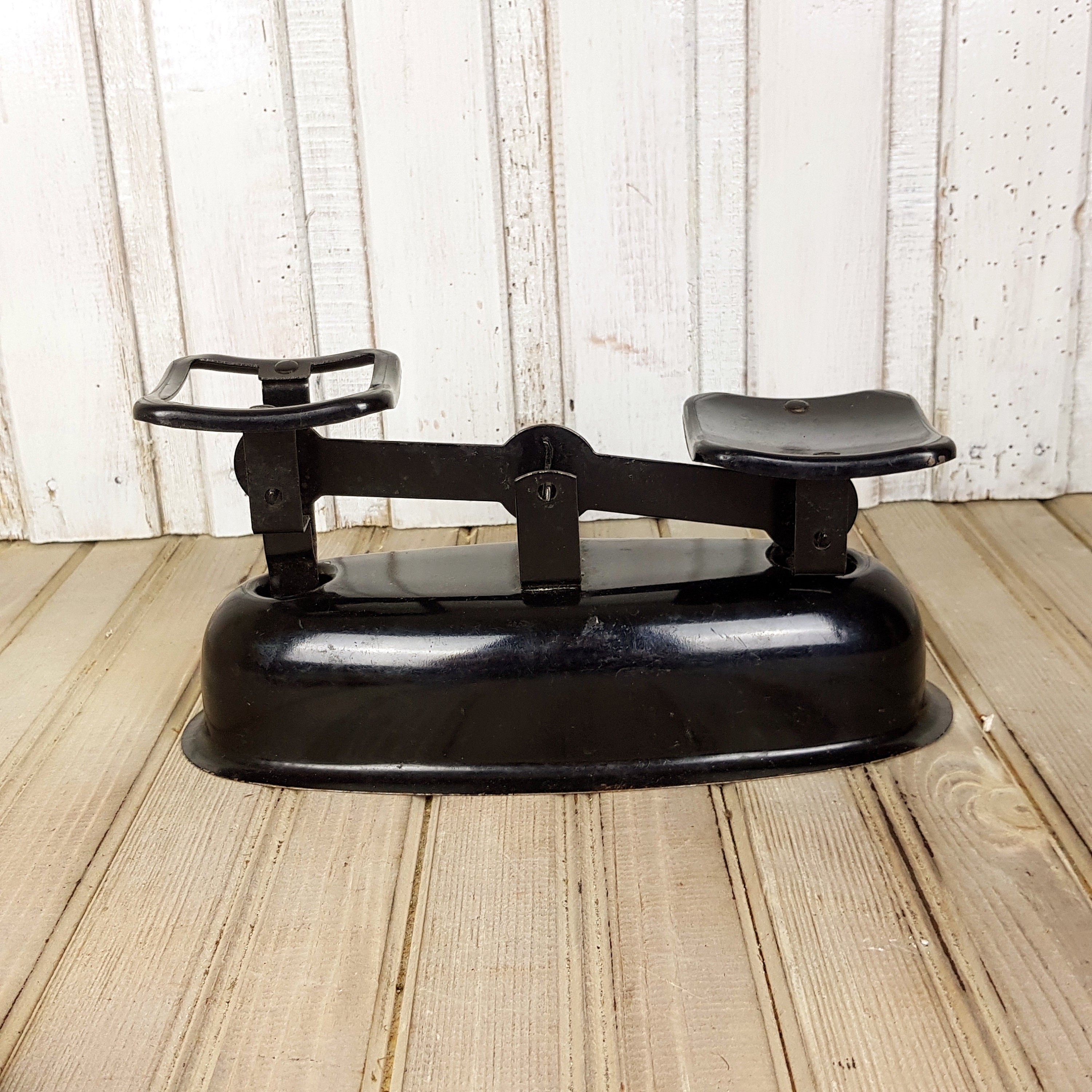 Vintage scales Metal scales Balance scales Old balance | Etsy
