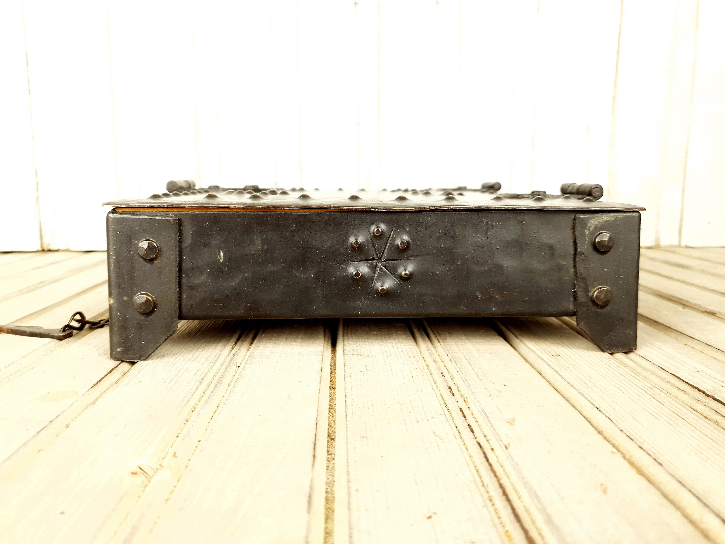 Antique Copper Box Box With Decoration Vintage Copper Box - Etsy