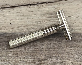 Gillette British Flat Bottom Thin Handle Tech Vintage Safety Razor ...