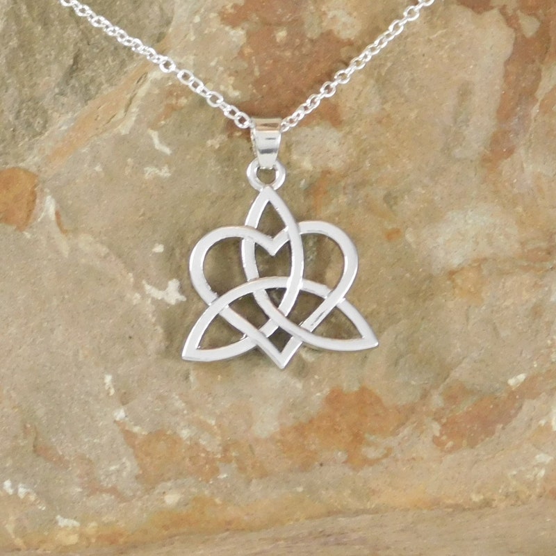 Trinity Heart - Etsy