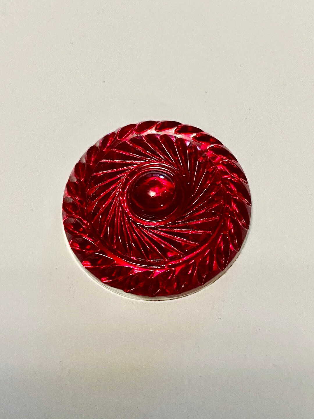 Vintage Round Red Lucite Cabochons, Kid's Crafts, Children's Crafts ...