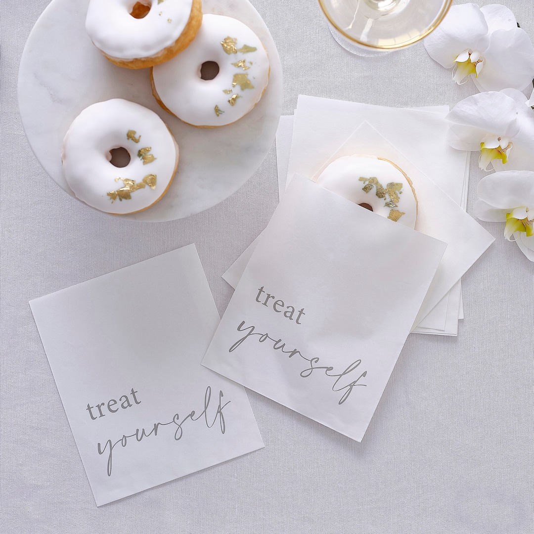 20 White Sweet Candy Cart Bags, Candy Buffet Bags, Treat Bags, Sweet ...