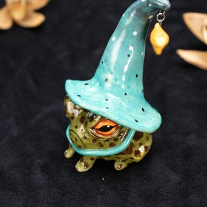 Ceramic Little Wizards Frog With Star - Fully Sculpted and Hand-painted ...
