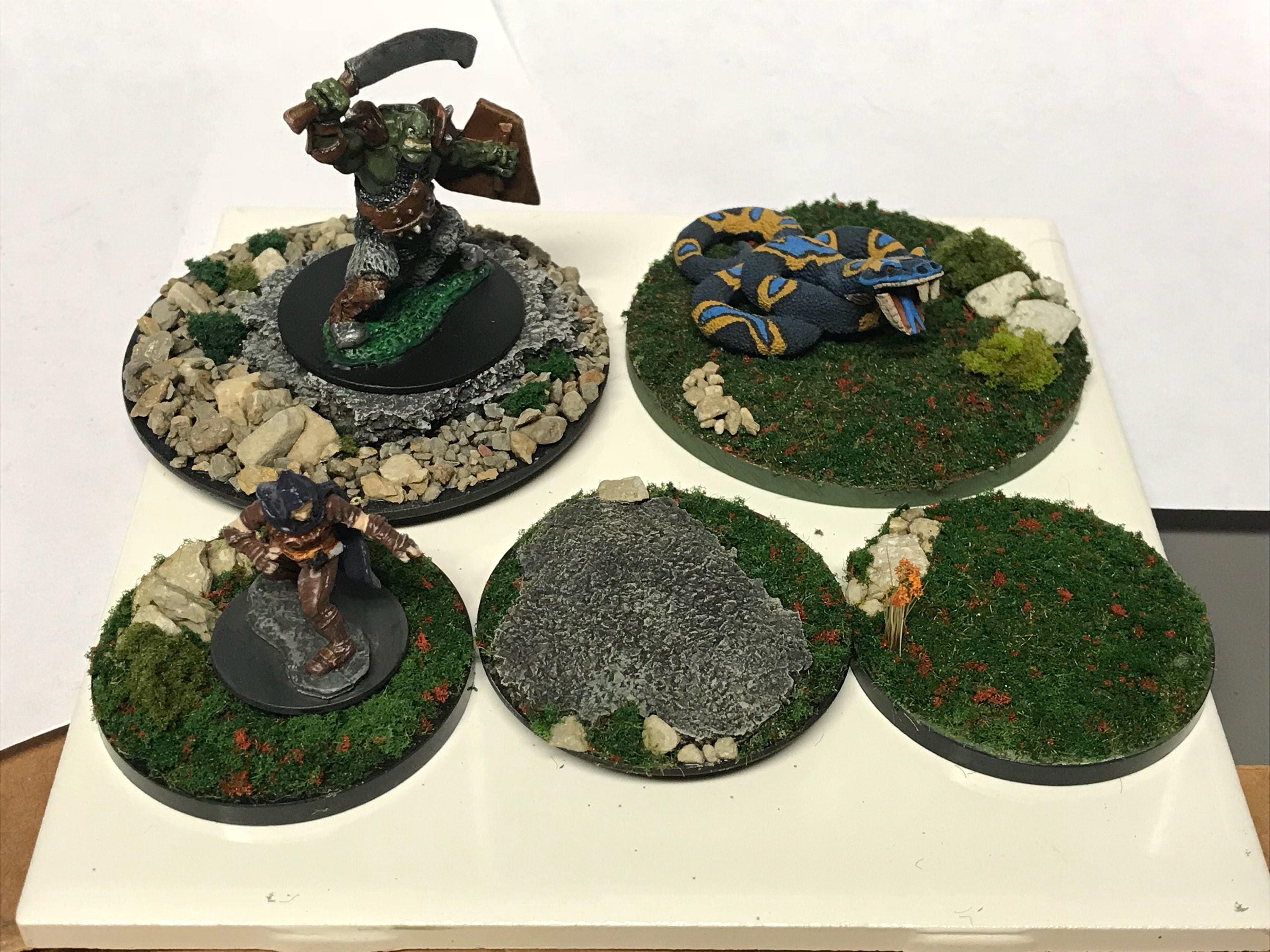 Custom: RPG Miniature Display Bases Dungeons and Dragons - Etsy