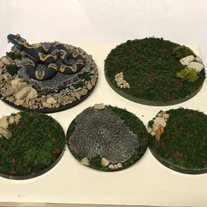 Custom: RPG Miniature Display Bases Dungeons and Dragons - Etsy