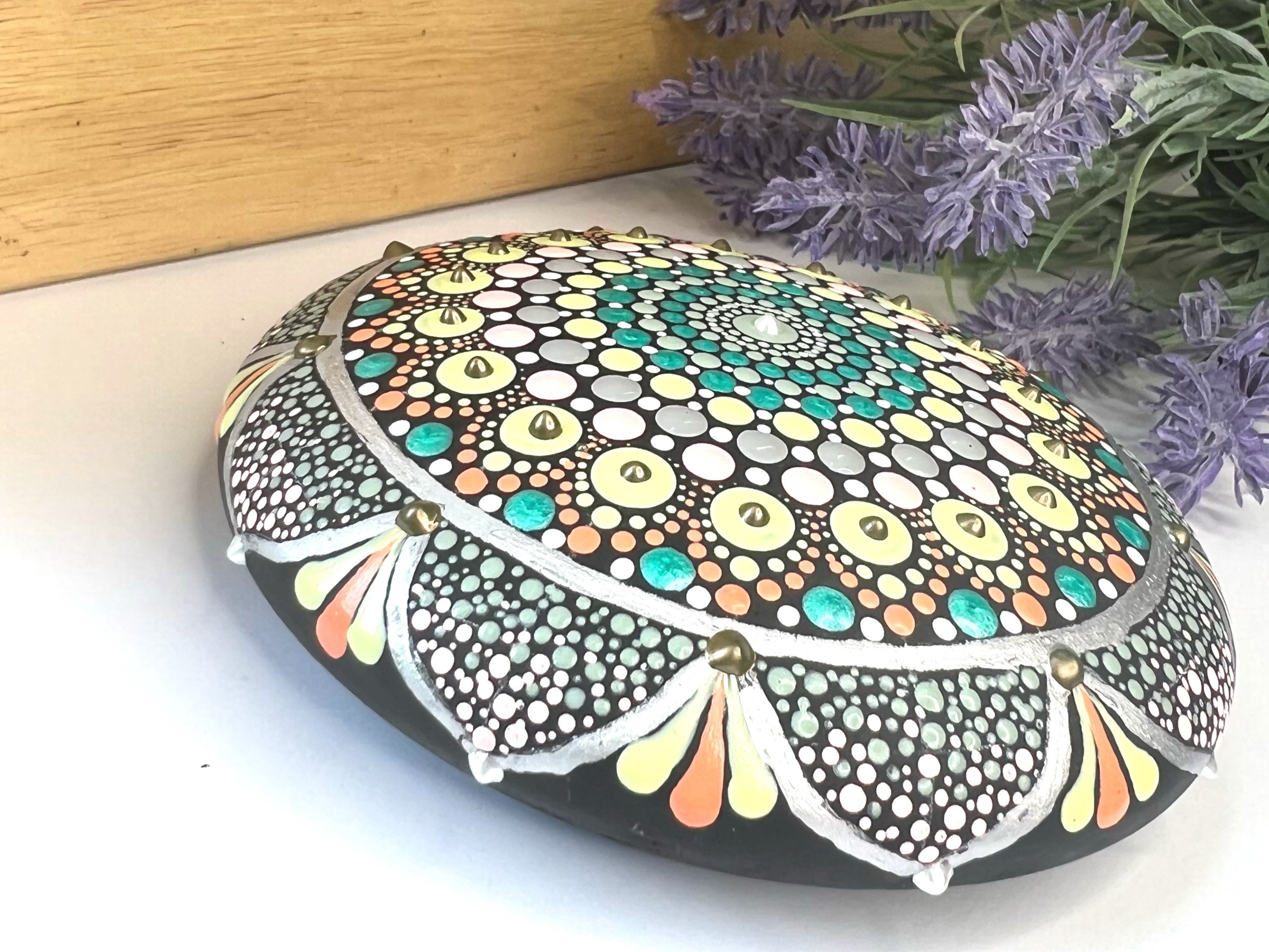 Mandala Painted Stone, Dot Art Rock, Pebble Art, Dot Art - Etsy