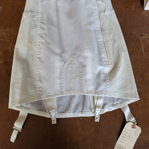 Vintage 1950s Girdle - Etsy