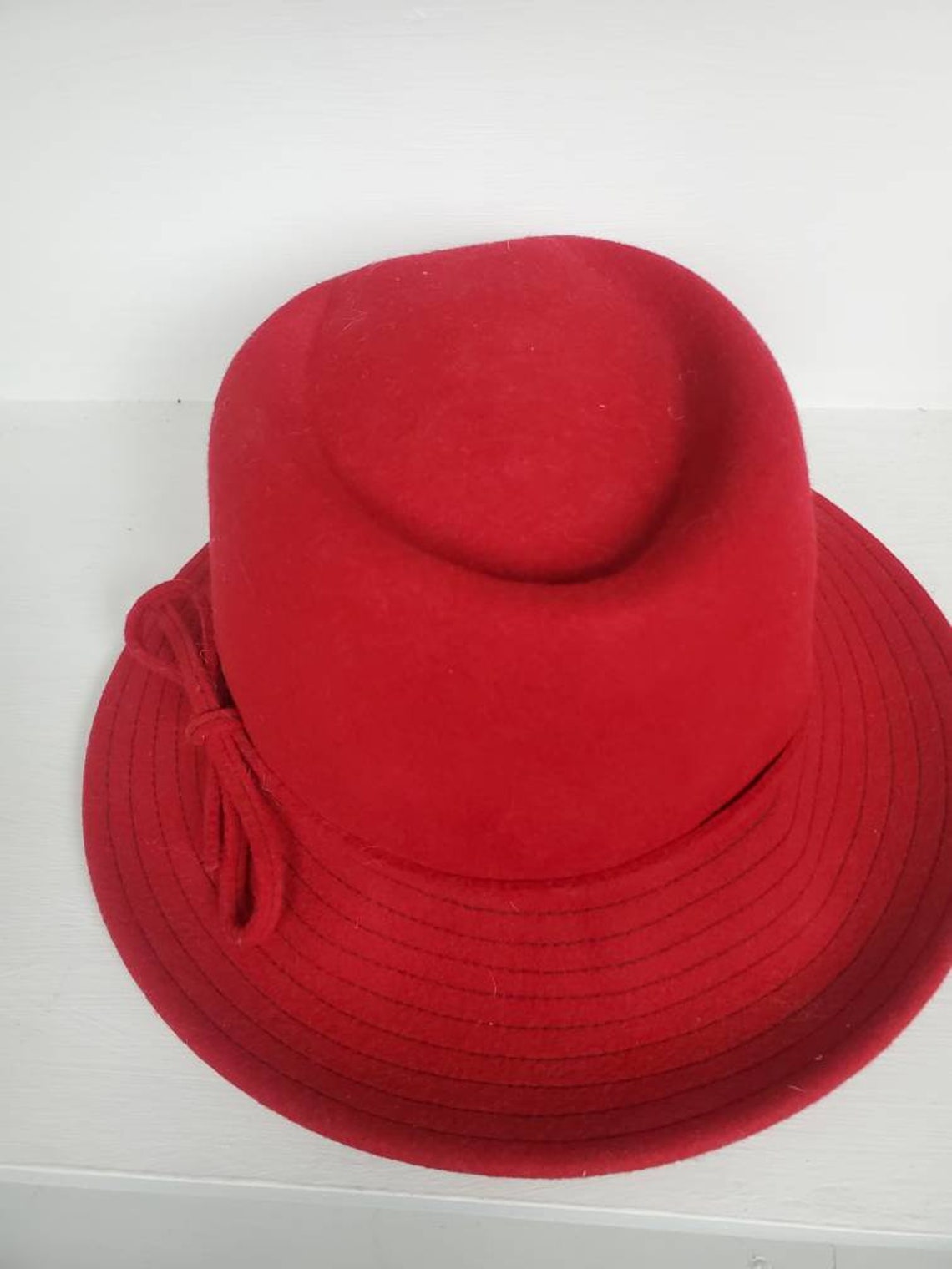 Vintage Womens Fedora Felt Hat Miss BRIENER Cloche Shape Red Hat - Etsy