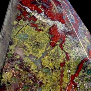 Green Eye DRAGONS BLOOD TOWER Epidote & Piedmontite - Etsy
