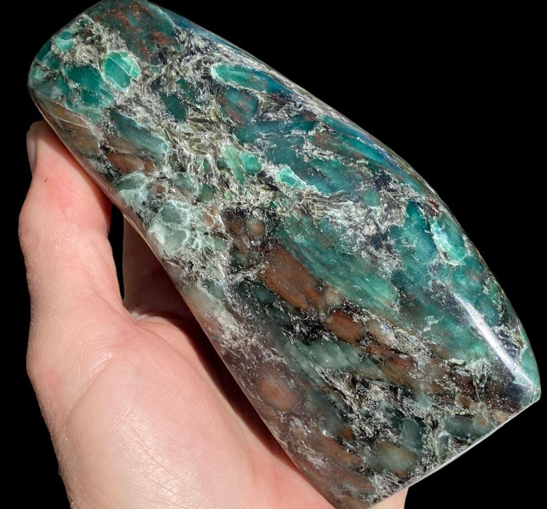 EMERALDS & CORUNDUM in CRYSTAL Matrix - Etsy