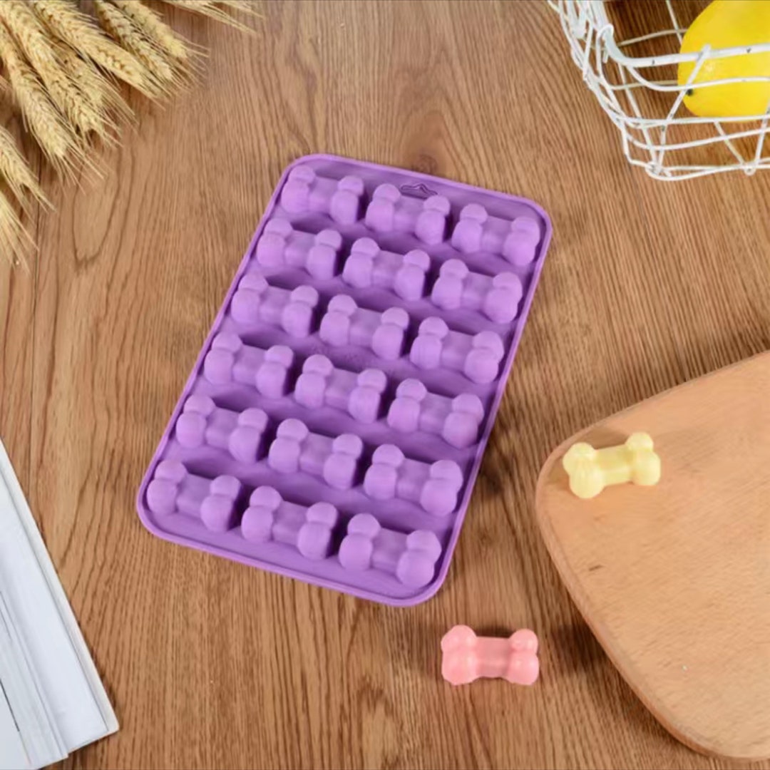 Dog Bone Silicone Mold / 18 Cavity Bone Baking Mold / Bone - Etsy