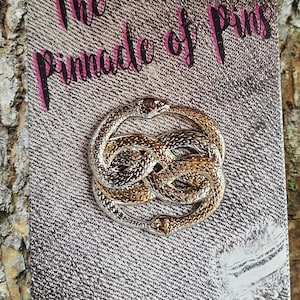 The Neverending Story Auryn Amulet Enamel Pin: 3D Snake Brooch - Etsy