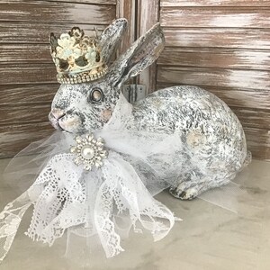 French Nordic Decor Crowned Rabbit Statues Le Lapin Distressed Rabbit ...