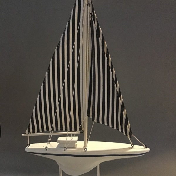 Sailboat Model - Etsy