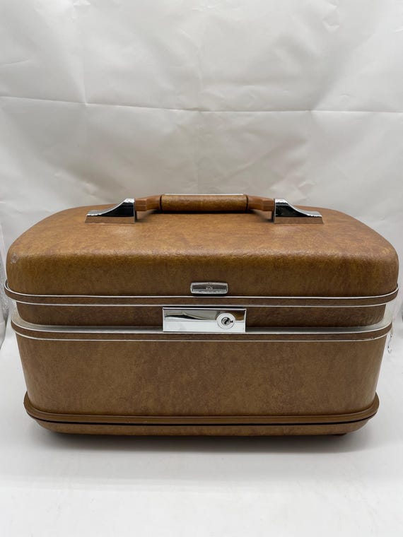 Vintage Brown Airway Hard Shell Train Case with Mirro… - Gem