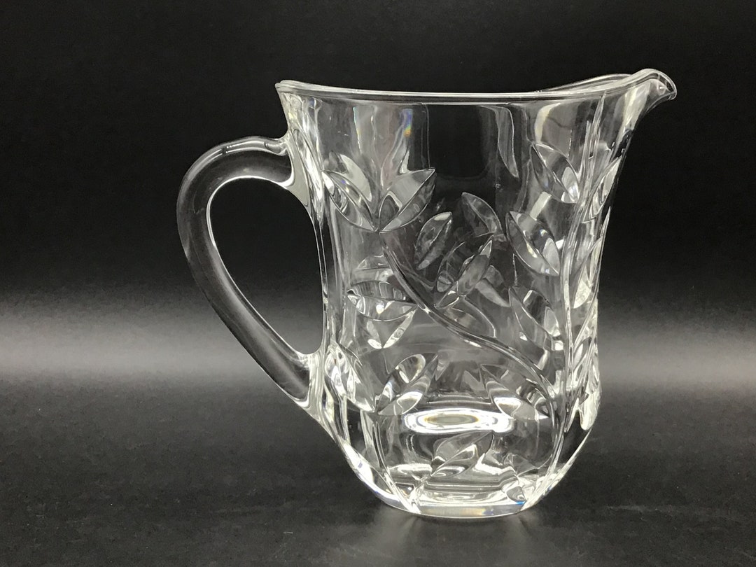 RCR Laurus Leaded Crystal Pitcher With Leaf and Vine Pattern 32 Fluid ...