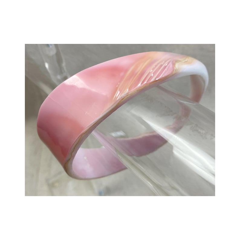 Vintage Pink White Conch Shell Slice Unique Asymmetric Bangle Bracelet ...