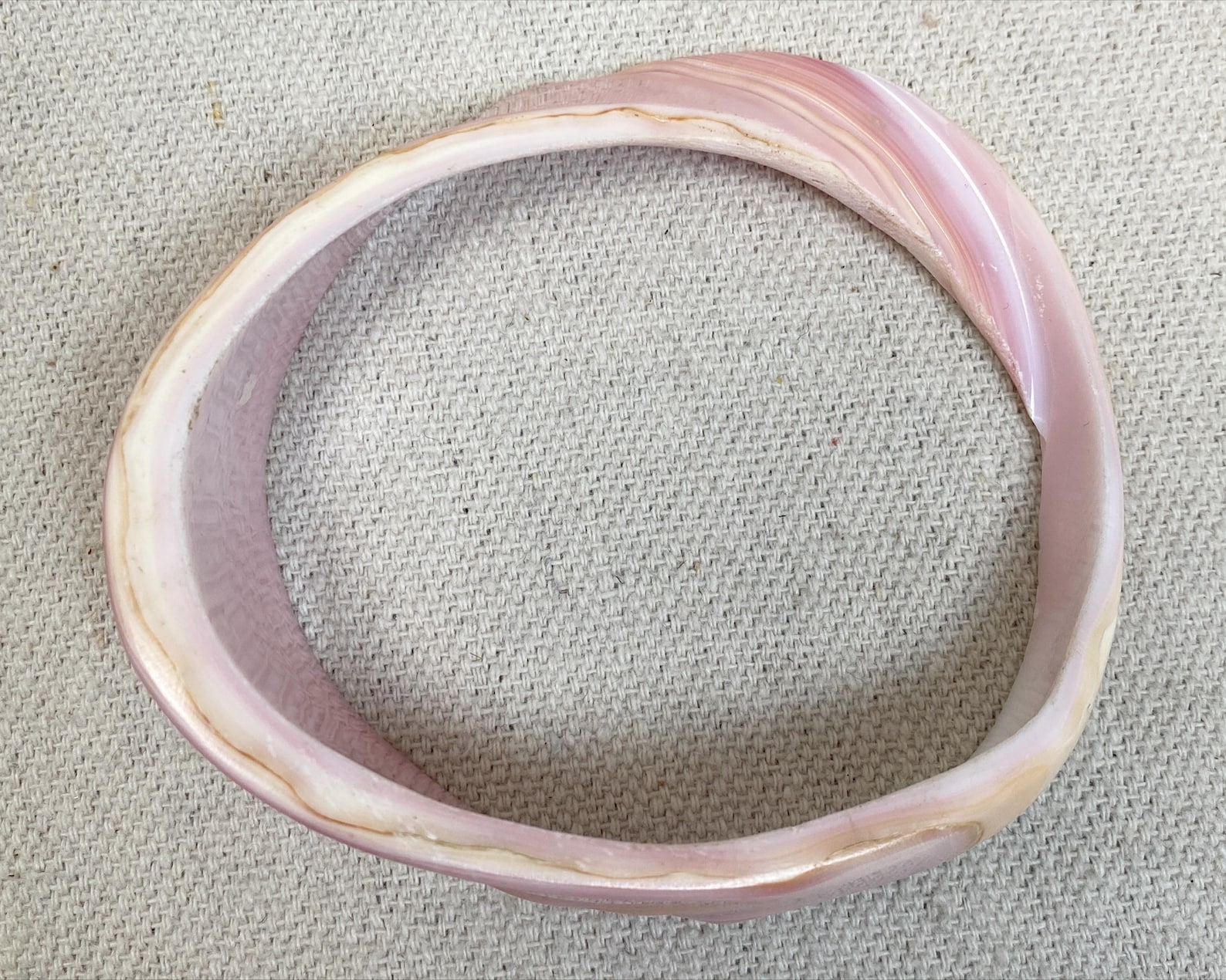 Vintage Pink White Conch Shell Slice Unique Asymmetric Bangle Bracelet ...