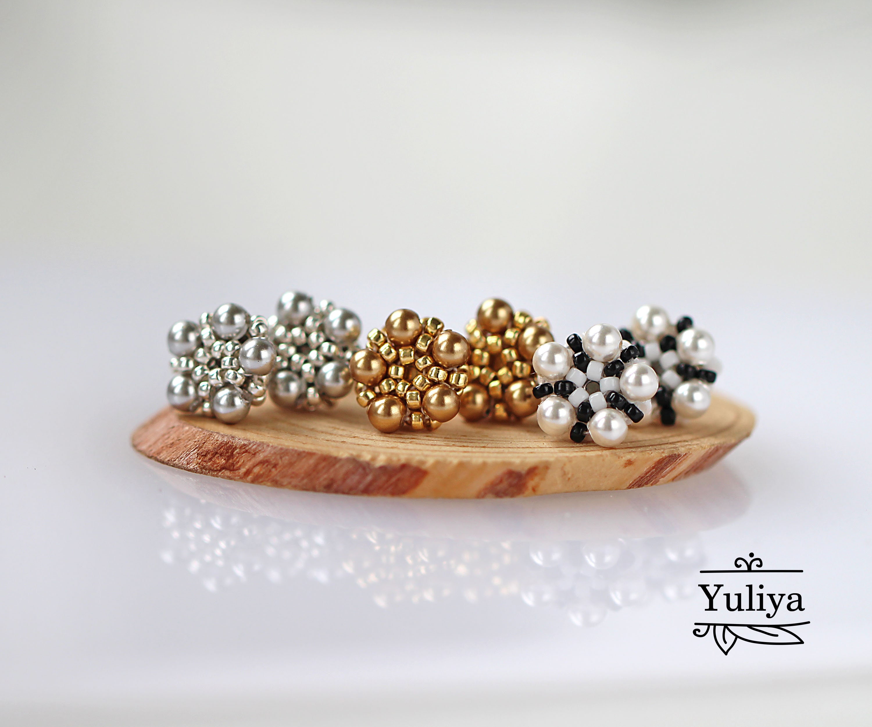 Beaded stud earring pattern Earrings tutorial Seed bead | Etsy